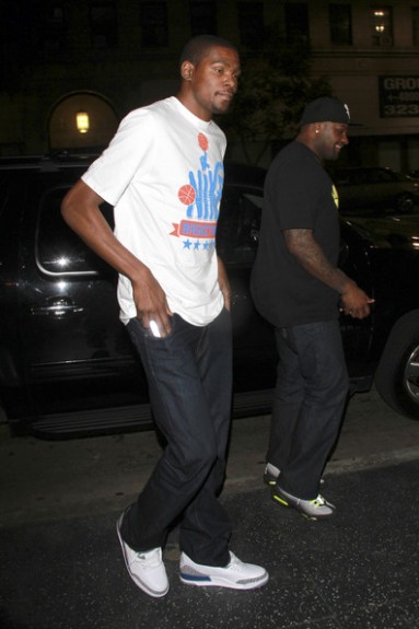 Stilettos On The Street: Kevin Durant Hanging Out In L.A. [Photos ...